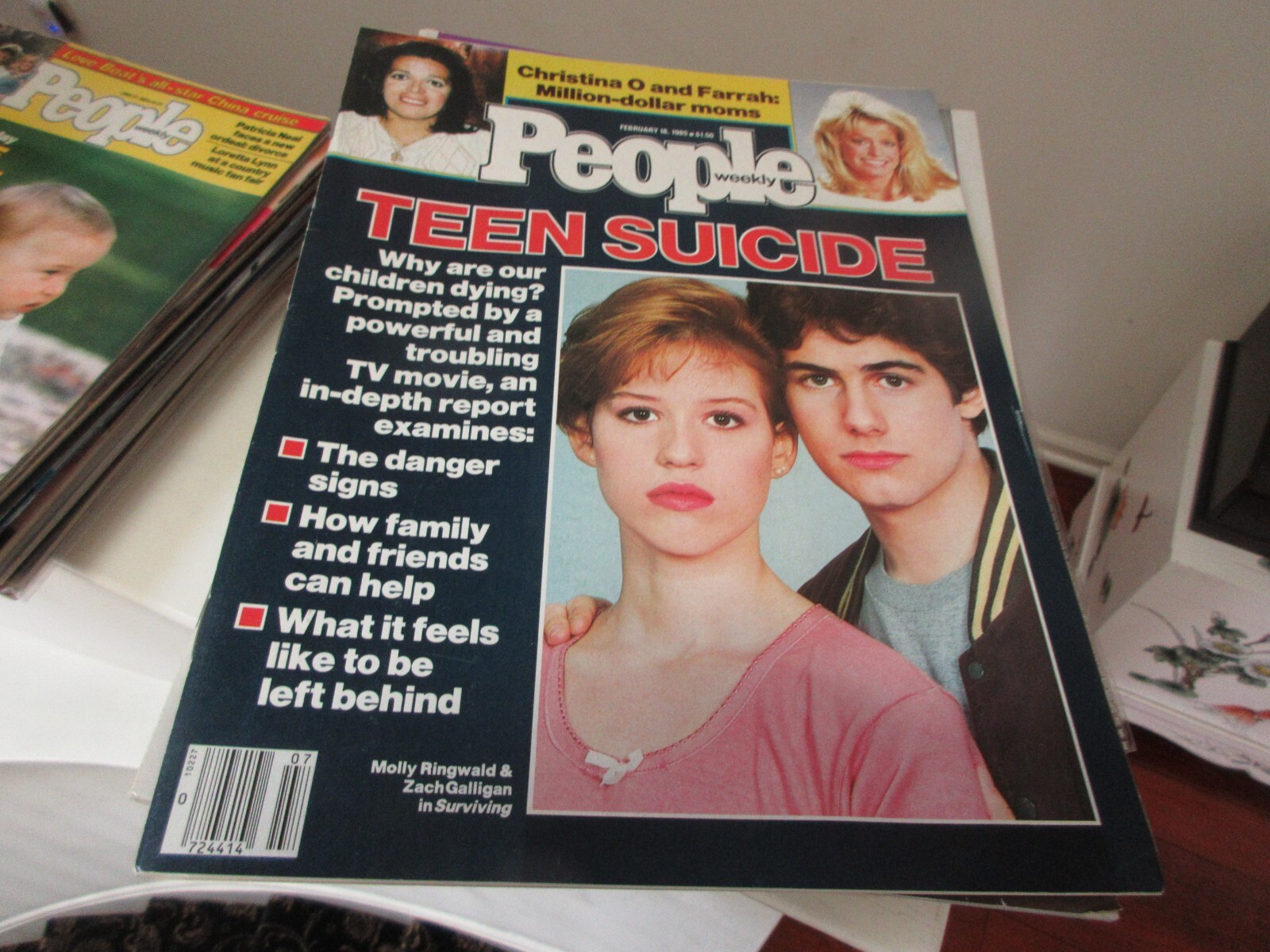 People Weekly Feb 18 1985 Teen Suicide Molly Ringwald/Zach Galligan in ...