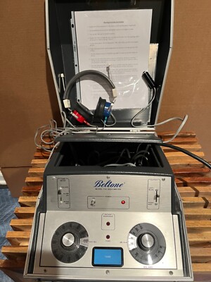 Other - Audiometer With Headphones