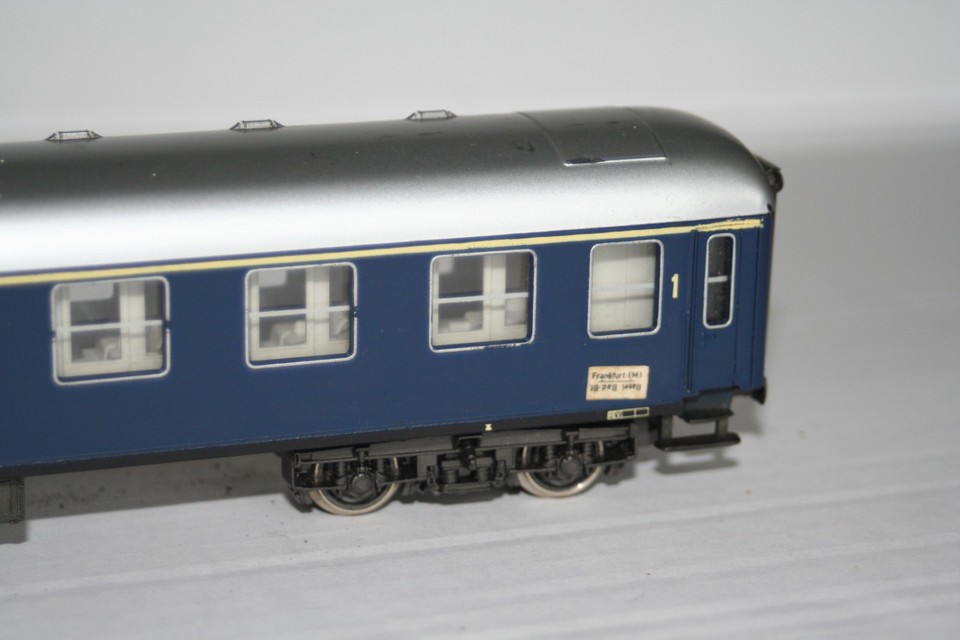 Rivarossi DB German HO 1st class Blue compartment coach for ROCO) | eBay UK