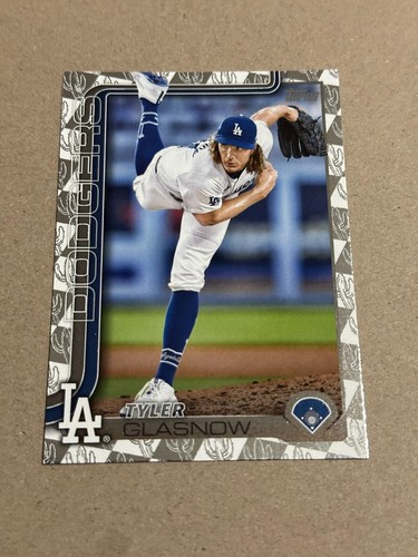 2025 Topps Series 1- #201 Tyler Glasnow Spring Training Foil - FREE ...