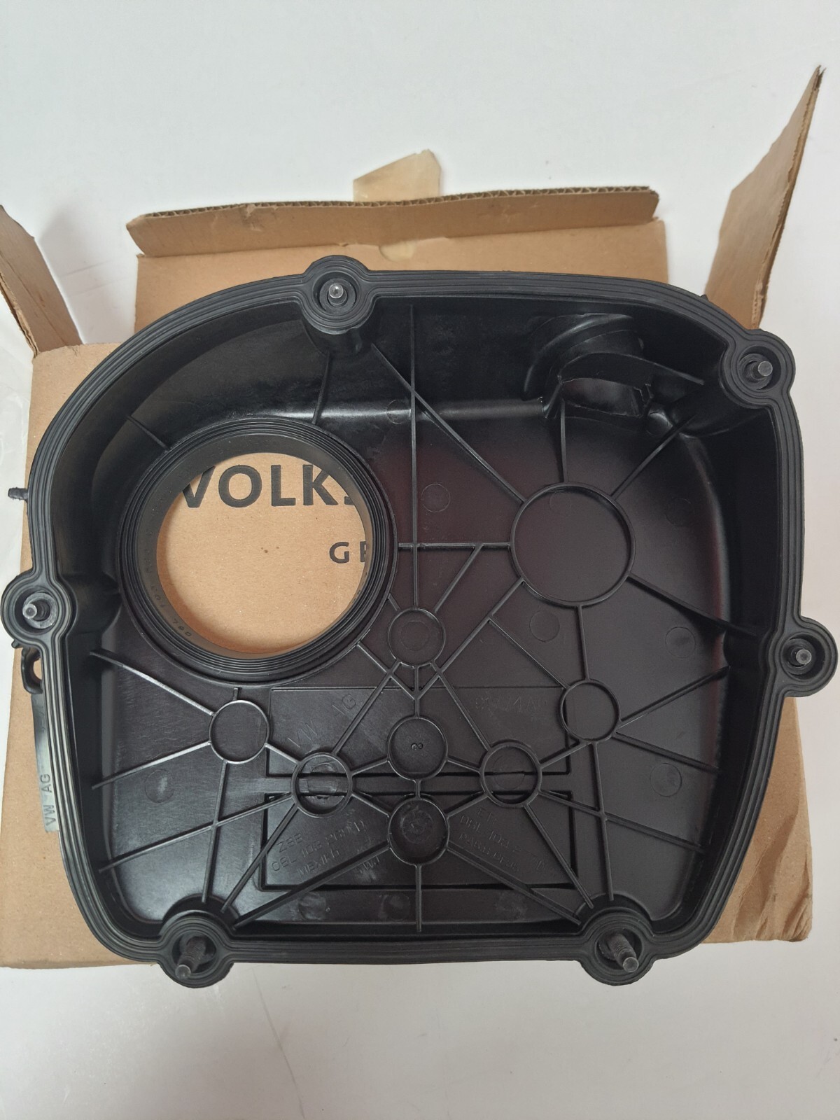 06L103269D BRAND NEW VW GENUINE TIMING COVER UPPER VW BEETLE/GOLF/JETTA ...