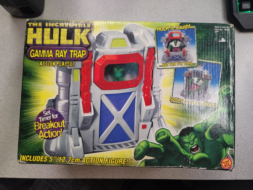 TOY BIZ 2003 MARVEL INCREDIBLE HULK GAMMA RAY TRAP ACTION PLAYSET W ...