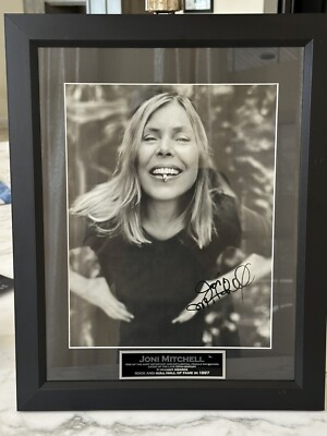 Joni Mitchell 16" x20" Matted & Framed Autographed Photograph Beckett ...