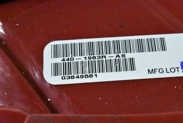 OEM MERCEDES BENZ Left Taillamp Tail Light Assembly W204 C 2049060603 ...