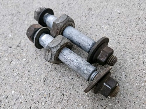 1984-1987 C4 CHEVROLET CORVETTE Lt & Rt REAR LOWER SHOCK MOUNTING BOLTS ...