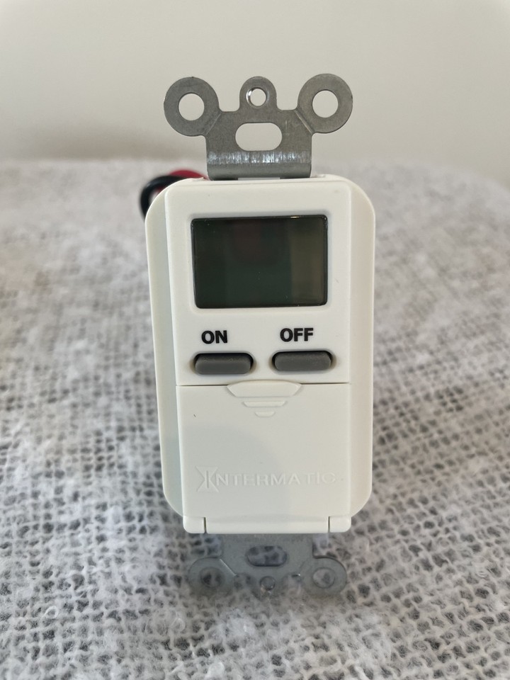 Intermatic EI500WC In-Wall 7-Day Digital Timer Switch 120V Single-Pole ...
