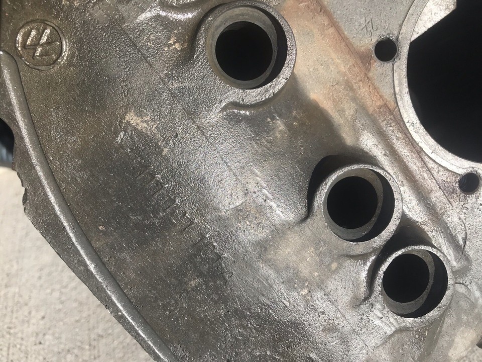Early 1950s vw Volkswagen Beetle bug engine motor block Matching Halves ...