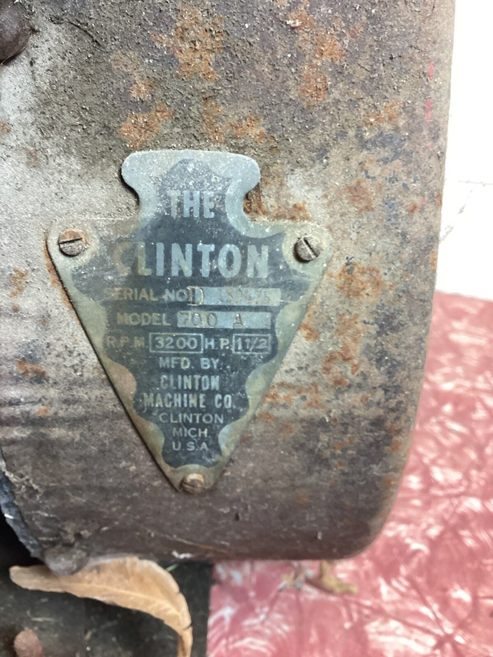 Vintage Clinton Model 700A 1 1/2 HP Gasoline Engine Turns Freely PARTS ...