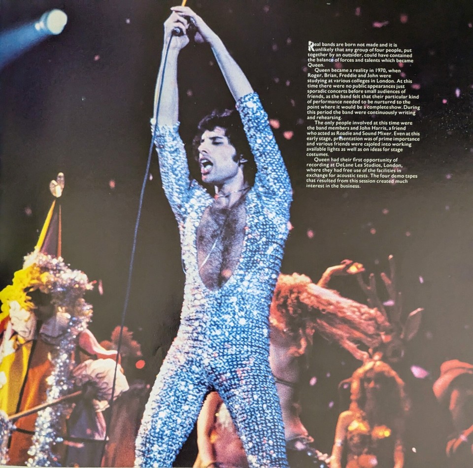 QUEEN News Of The World Concert Tour Program Book UK 1978 Tour. Freddie ...