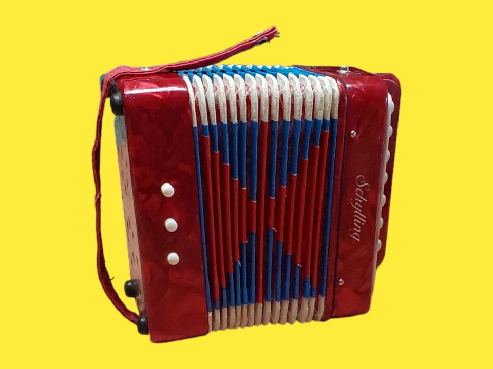 1996 ACCORDION CHILDRENS MUSICAL INSTRUMENT SCHYLLING FUN LEARNING ...