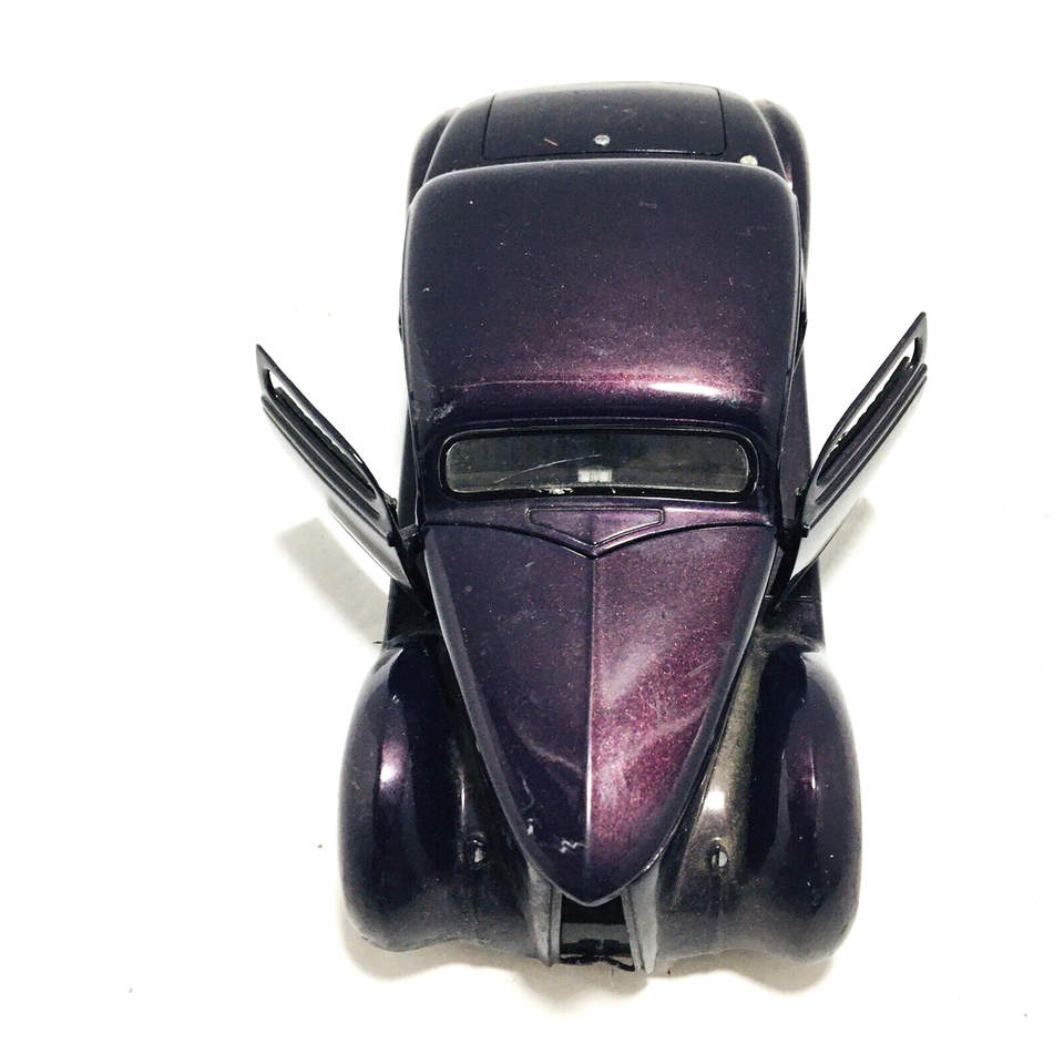 Muscle Machines Funline Ford Motor Company Purple Coupe 1/24 Diecast ...