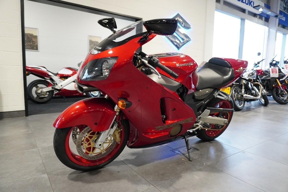 Kawasaki ZX-12R, 2000, Red with just 2342miles | eBay UK