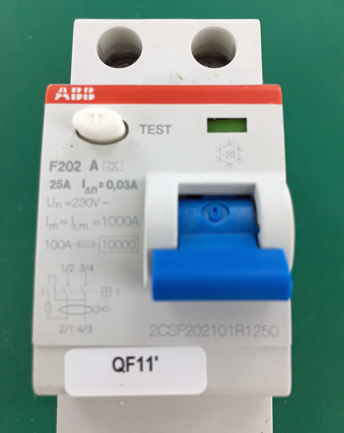 ABB 25-amp 2CSF202101R1250 F202A-25/0.03A 2P RCD 25A 30MA 230v 2-Pole ...