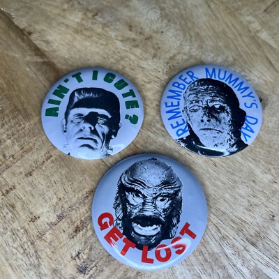 VTG Universal Monsters Pinback Batty Buttons Topps Creature ...