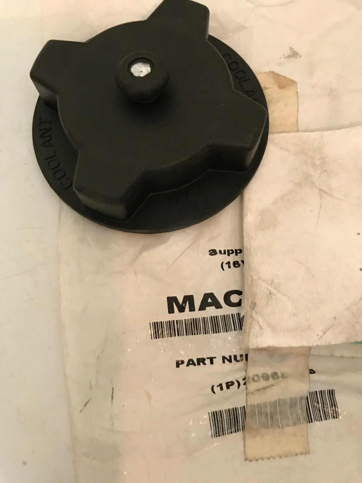 MACK OIL FILLER CAP 20968839 NEW OEM NOS | eBay