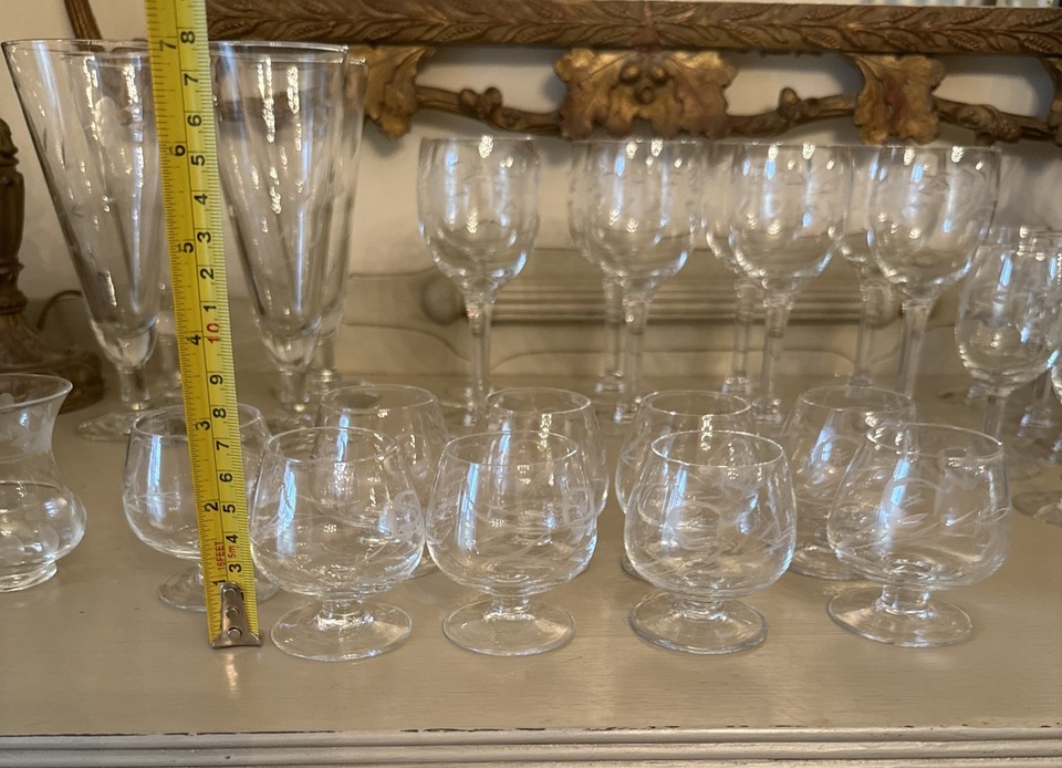 EUC Set Of 39 vintage Princess House Heritage Crystal Stemware Etched ...