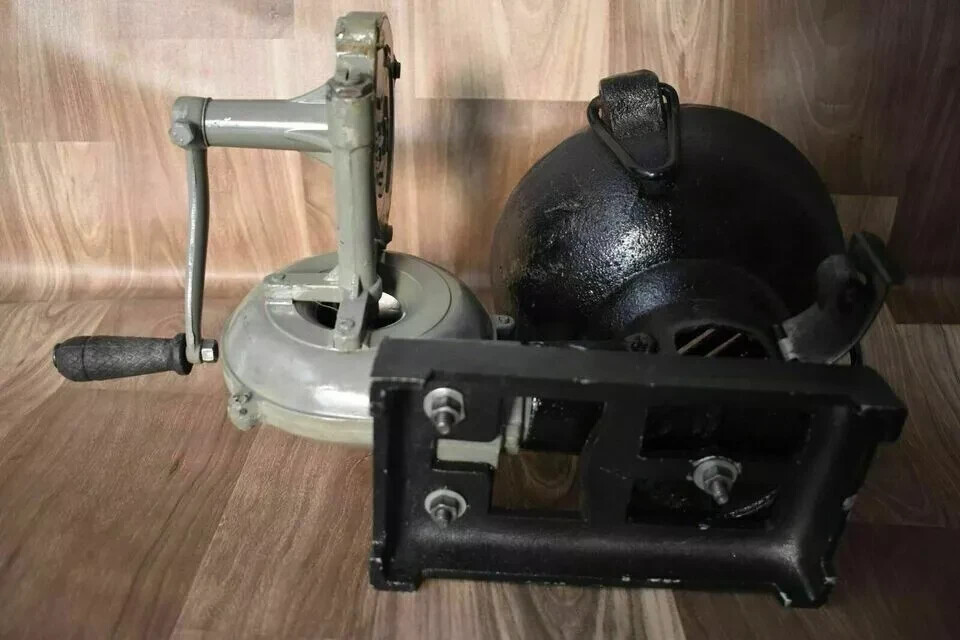 Blacksmith Antique Forge Furnace With Hand Blower Fan Pedal Type Handle ...