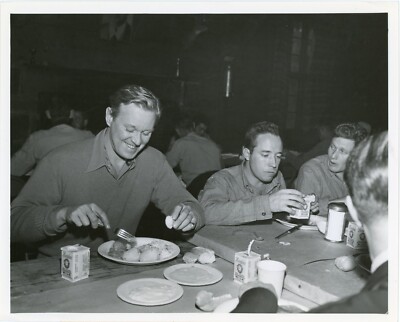 David Brian, Dick Wesson & Danny Arnold Vintage Photograph Eating On ...