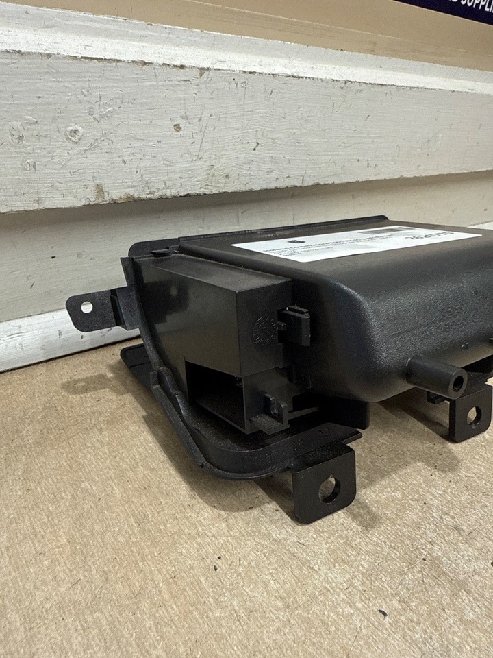 Holden Commodore 2001 VX VT SS Dash Pocket 92053192 | eBay Australia