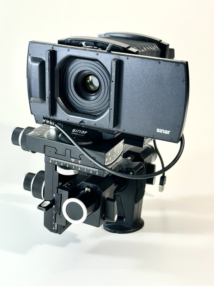 Complete Sinar p3 Camera system w/ 54m Digital Back 120mm Macro lens ...