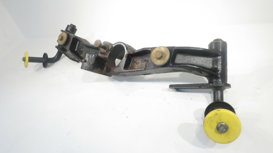 OEM John Deere FRONT AXLE WITH SPINDLES AM115545 fit 425 Lawn Garden ...