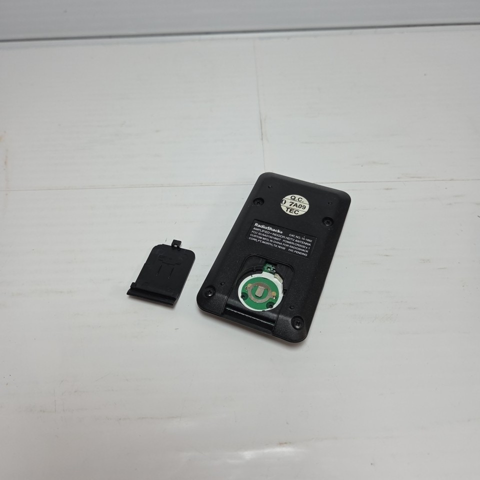 Radio Shack Remote Control 15-1892 indoor antenna - UHF/VHF/HDTV | eBay