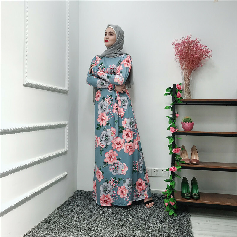Vintage Style Clothing For Muslimah