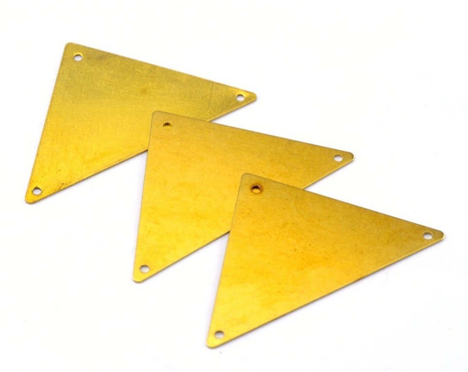 5 pcs Triangle tag raw brass 45x28mm 3 hole 742-265 | eBay