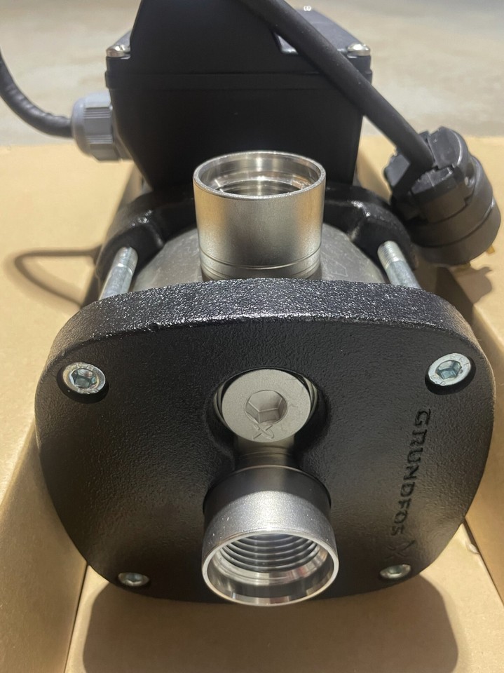 Grundfos CM3-3A-S-G-V-AQQVB-A-A-N With A-96806887-P3-1224 Water ...