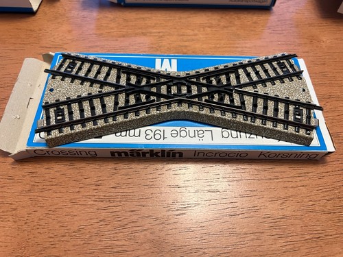 HO Scale Märklin #5114 193 mm Crossing Track, 2 Rail, BNOS | eBay