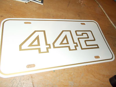 1971 1972 1974 OLDSMOBILE 442 4-4-2 LICENSE PLATE GOLD | eBay