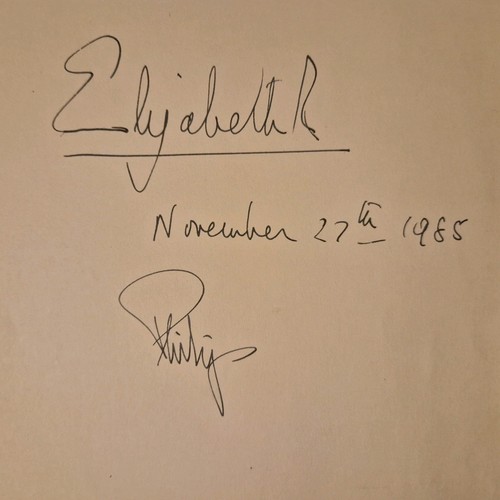 QUEEN ELIZABETH 11 AND PRINCE PHILIP. ORIGINAL AUTOGRAPH FROM VISITORS ...