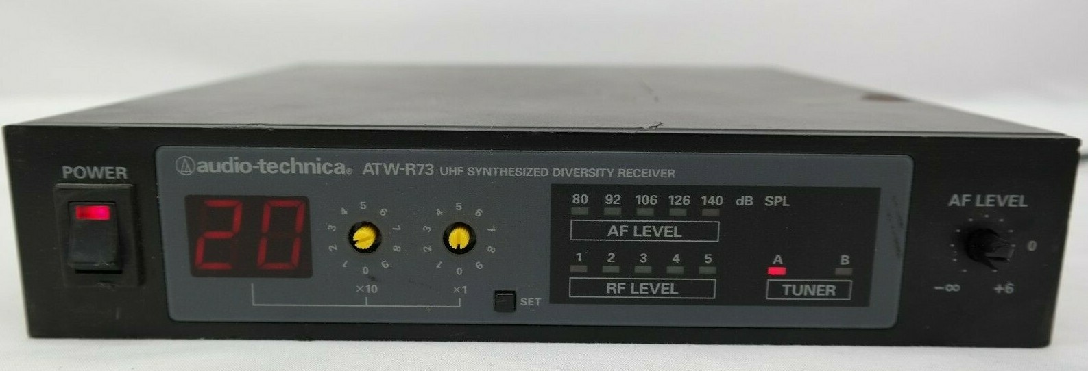 (2) Audio-Technica ATW-R73 UHF Wireless Receivers w/ mounting bracket ...