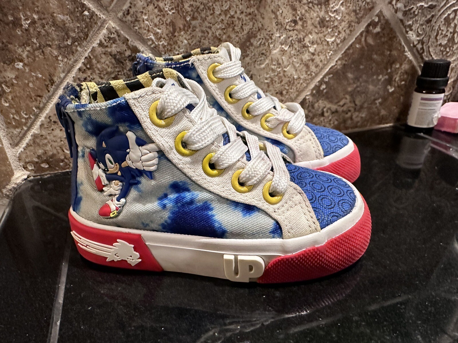 Ground Up Sega High Top Sonic The Hedgehog Sneakers Kids Size 6 | eBay