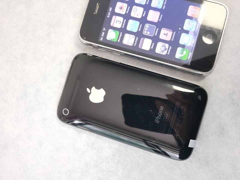 full working Unlocked Original Apple iPhone 3G - 8GB - Black A1241 (GSM ...