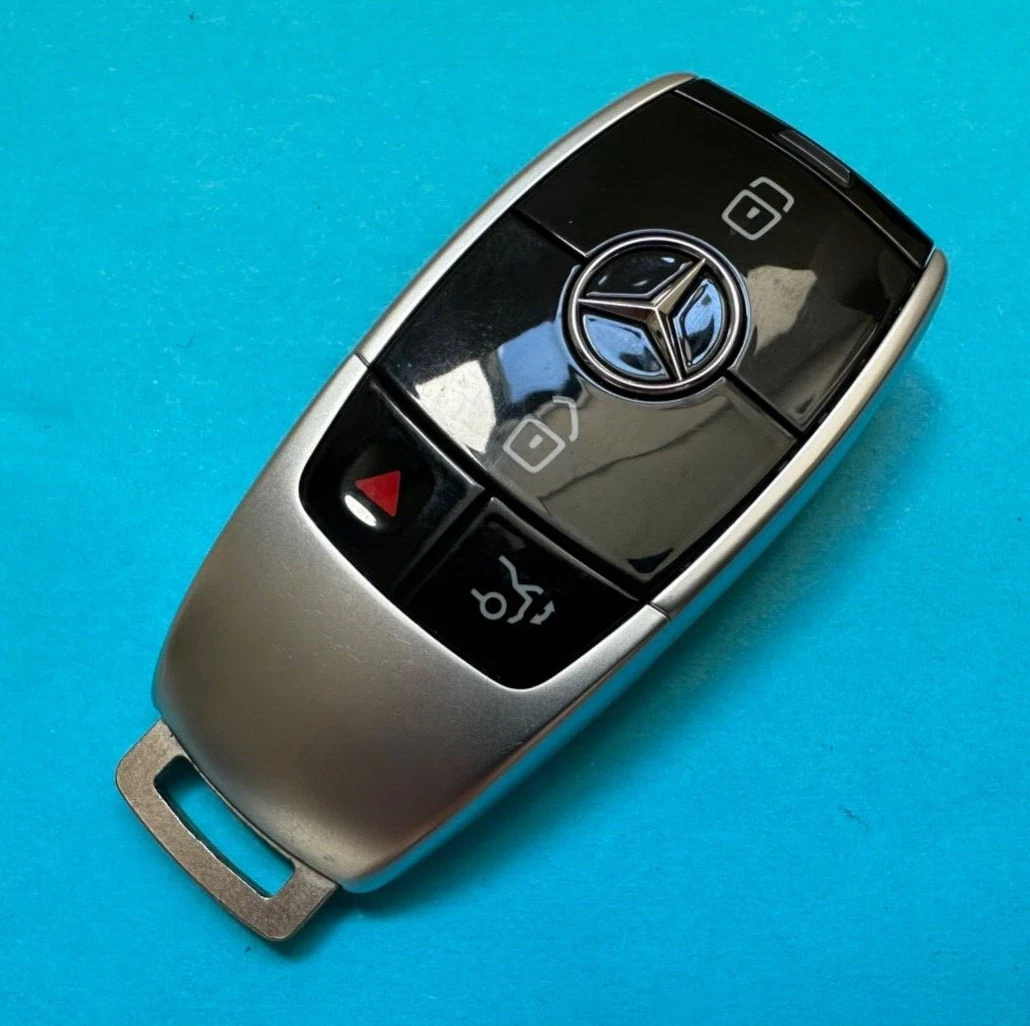 2022 Mercedes Keys
