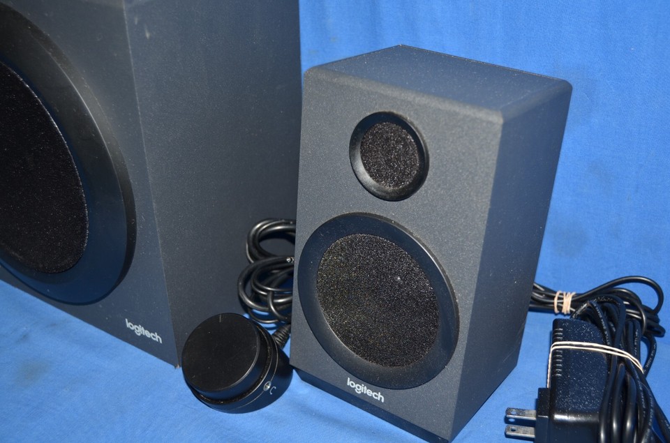 Logitech S-00154 z333 Multimedia Subwoofer and Speakers | eBay