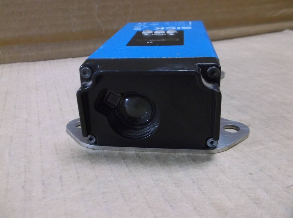 DT500-A311 Sick Long Range Laser Distance Sensor Switch 1040475 ...