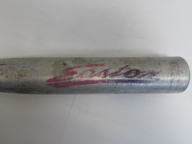 Easton Model Sk10 2920 Official Youth Softball Bat 29in. 20oz ASA ...