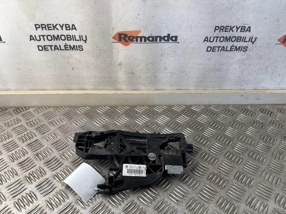 MERCEDES-BENZ S W221 Rear Left Door Exterior Handle A2217600734 3.20 ...