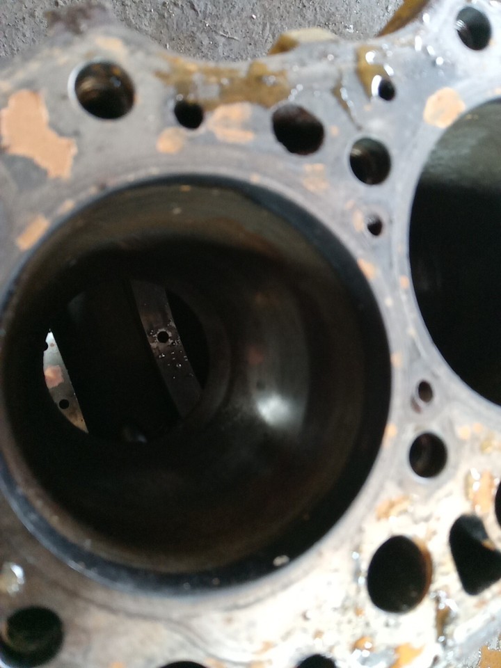 Cat Caterpillar 2.2C bare engine block 4 Cylinder Diesel Engine | eBay