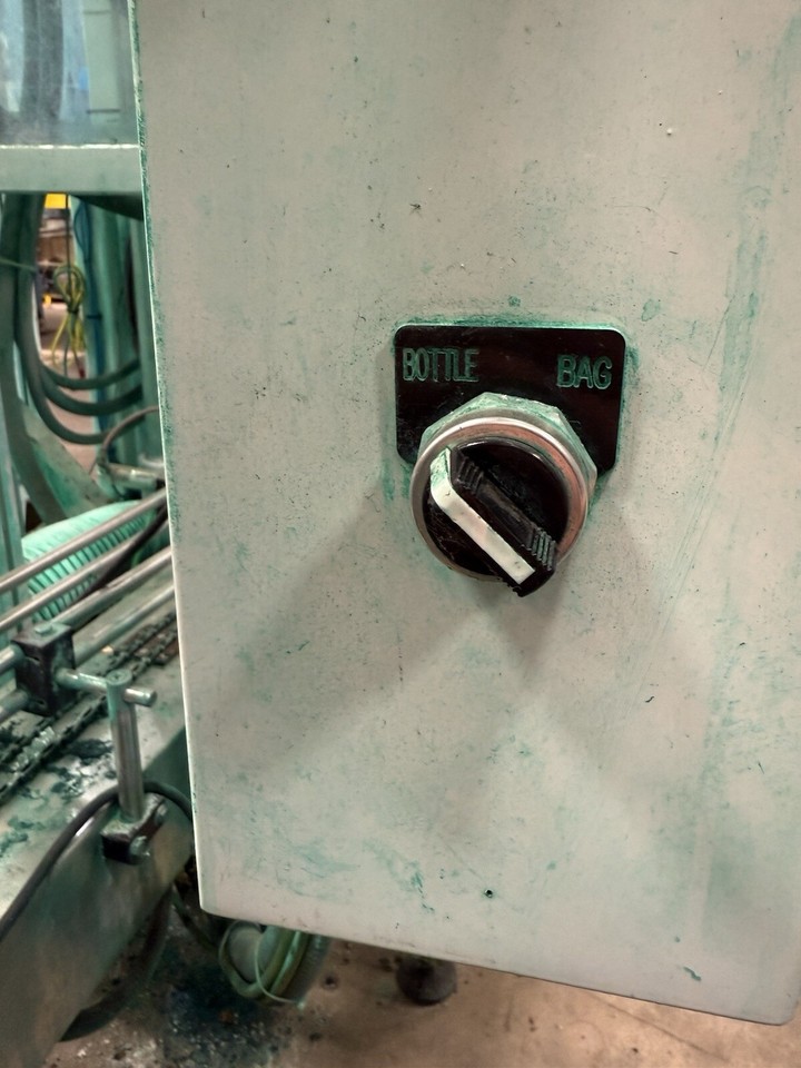 Bottle Filler, Filling Machine, Bottle Loader, Automatic Filler Loader ...