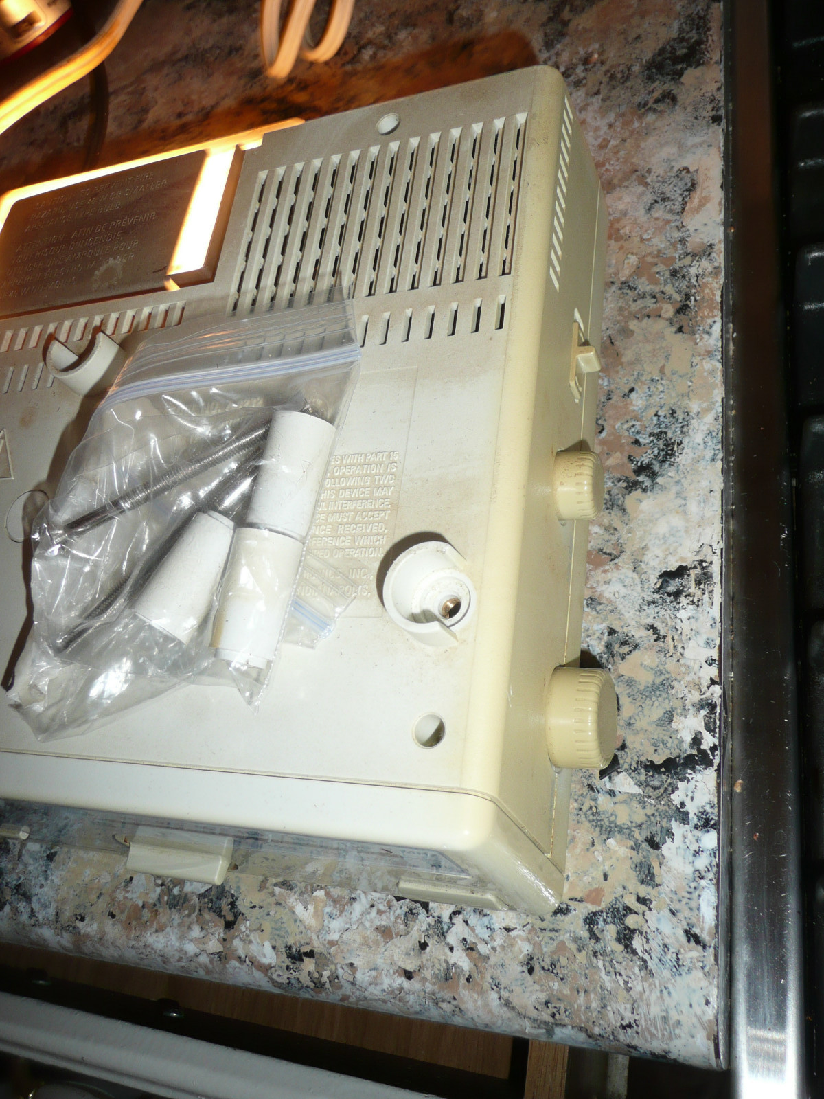 GENERAL ELECTRIC SPACEMAKER LIGHT W/ MOUNTING HARDWARE WORKS ...