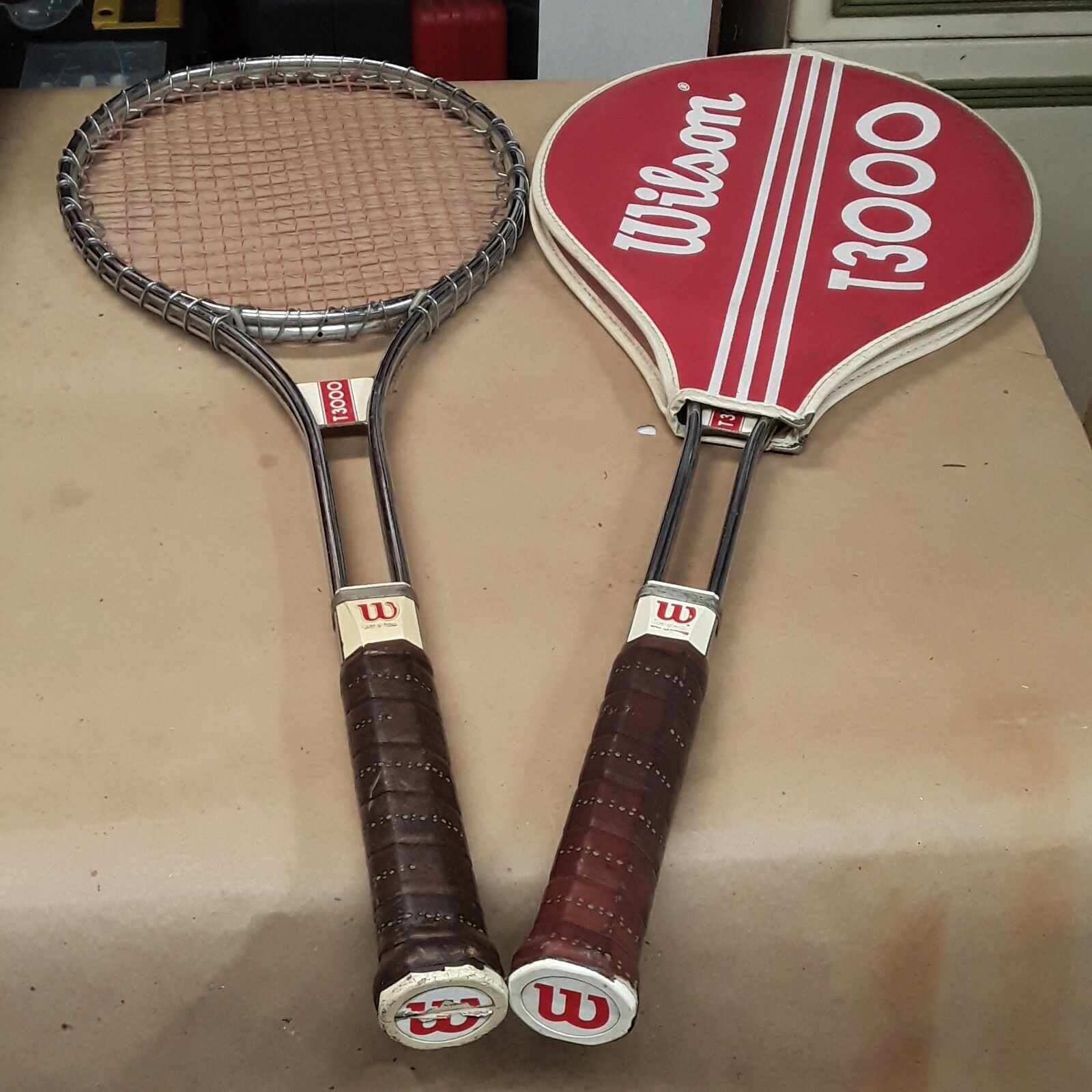 2 Wilson T3000 Aluminum Tennis Racket Vintage 4.5 Grip with 1 Case | eBay
