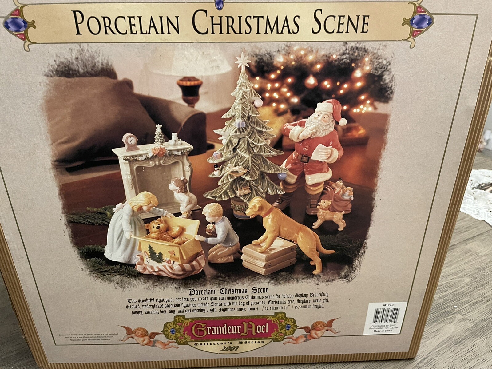 Christmas Scene Ensemble Grandeur Noel Santa Claus Children Dog Tree ...