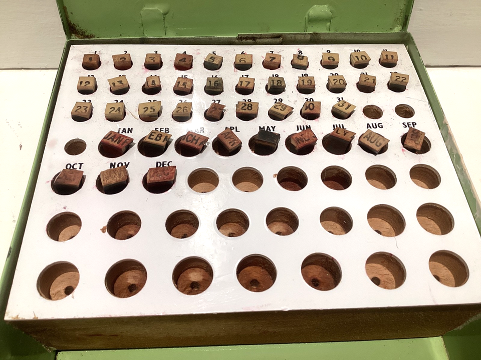 Vintage GPO 1R66A Royal Mail Post Office Date Stamper Tin With Original ...