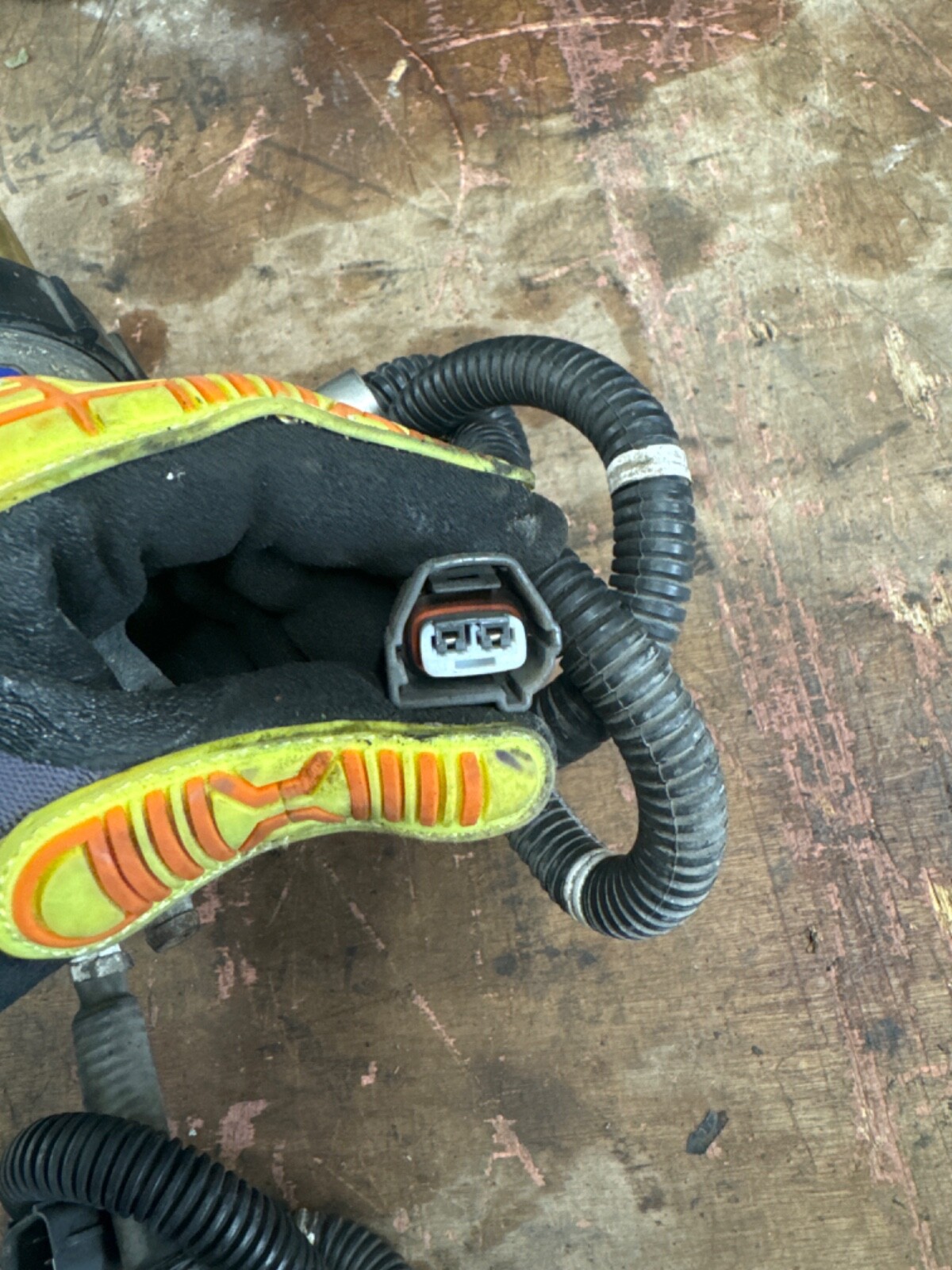 HINO 268 338 JO8E DAVCO FUEL FILTER 243 WATER SEPARATOR TESTED GOOD SEE ...