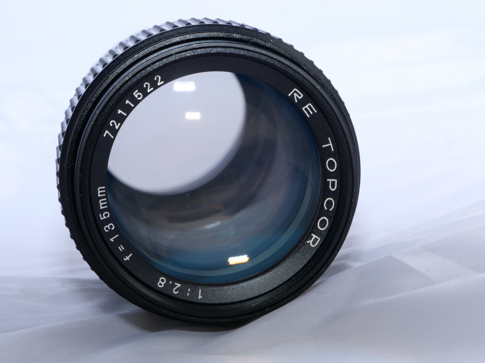 Topcon RE Topcor 135mmm f2.8 telephoto lens. Topcon Super Dm. BOX. AS ...