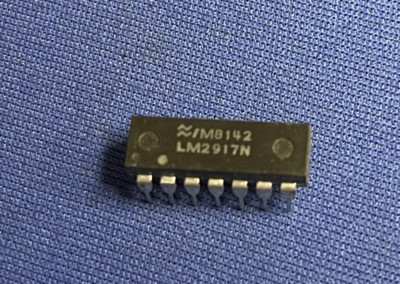 LM2917N NSC IC 14-PIN DIP VINTAGE 1981 LAST ONE RARE QTY-1 | eBay