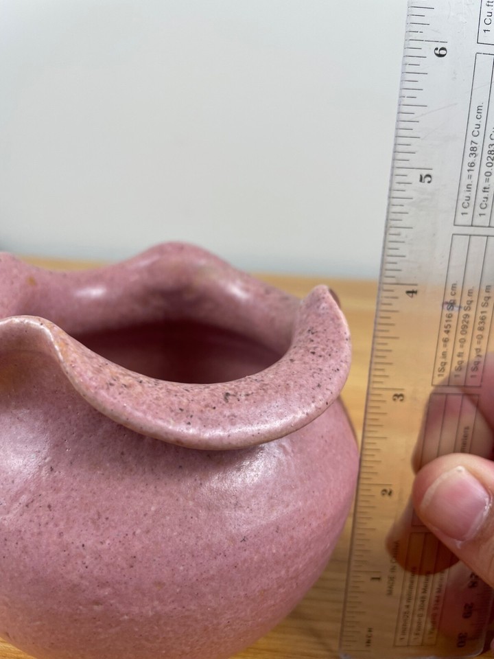 Rainbow Pottery AR Cole Pink Ruffled Rim Vase North Carolina - Ink ...
